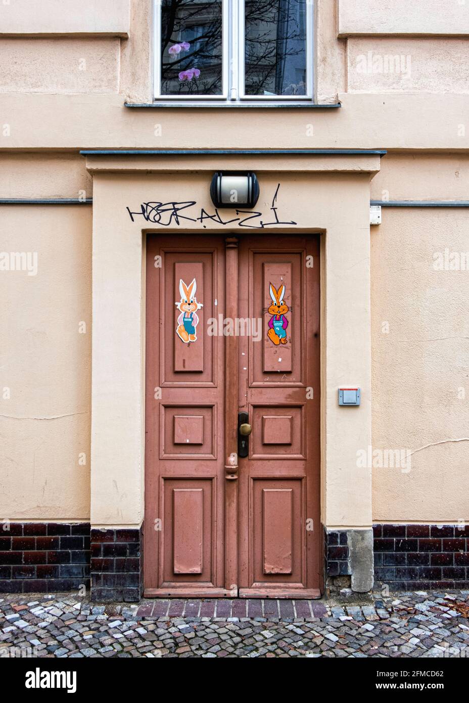 Cartoon bunnies hi-res stock photography and images - Alamy