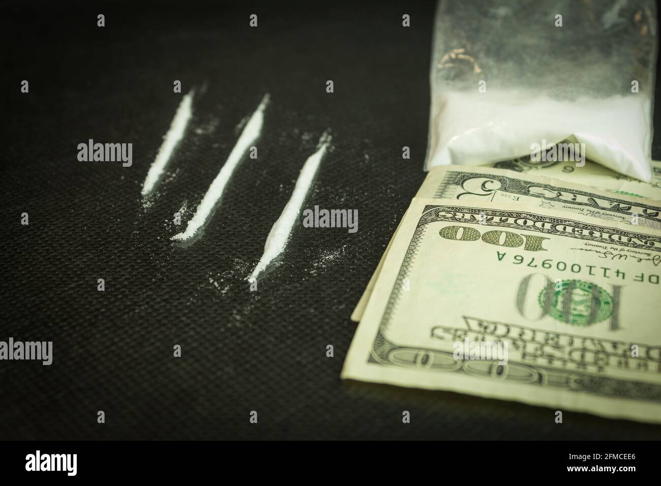 Narcotic powder hi-res stock photography and images - Alamy