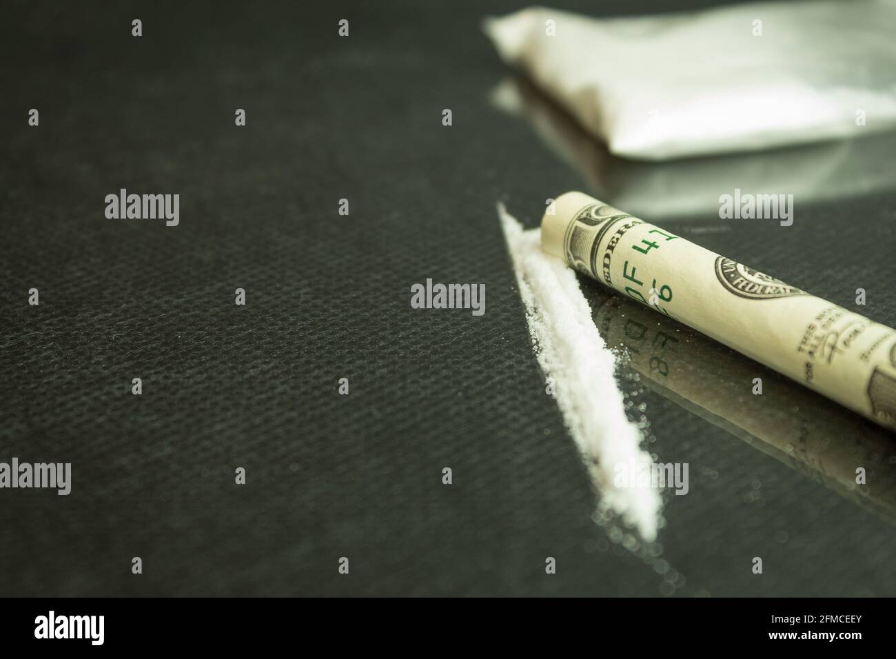 Narcotic powder hi-res stock photography and images - Alamy