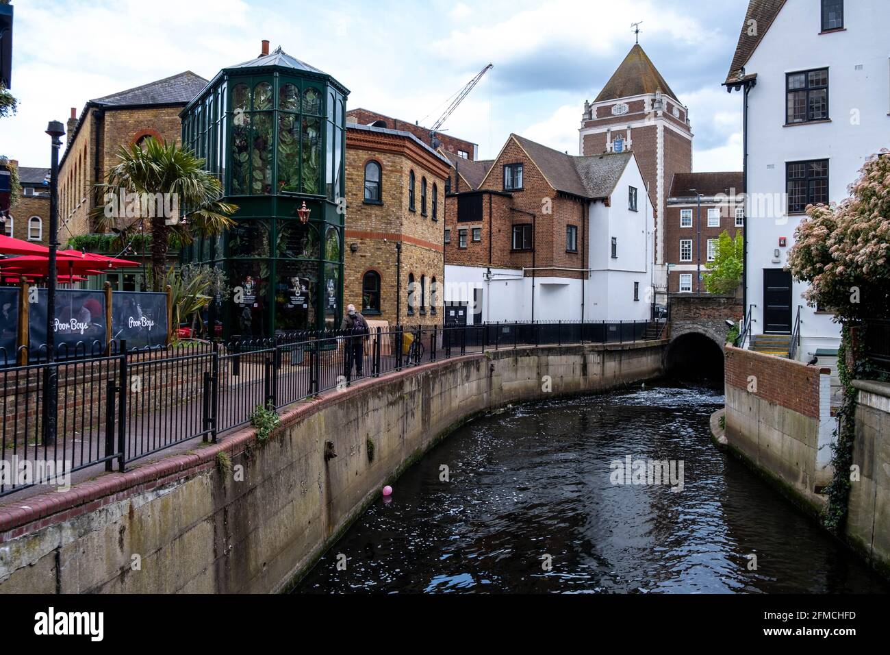 Kingston london riverside hi-res stock photography and images - Alamy