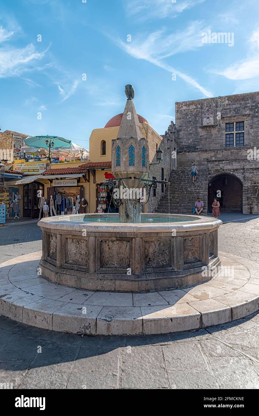 Rhodes greece hippocrates square hi-res stock photography and images ...