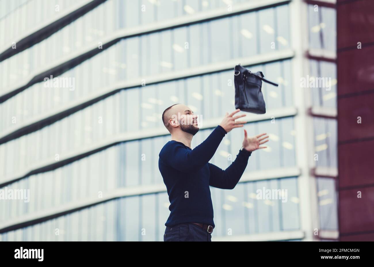 Cool office building and street hi-res stock photography and images - Alamy