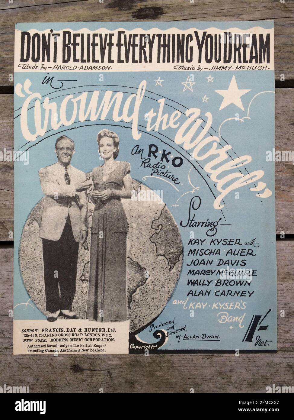 Dream life words written hi-res stock photography and images - Alamy