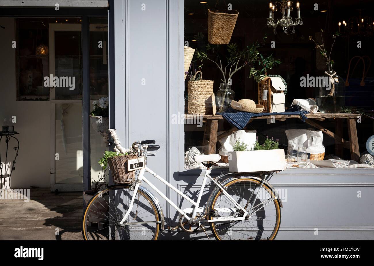Bike store in front garden hi-res stock photography and images - Alamy