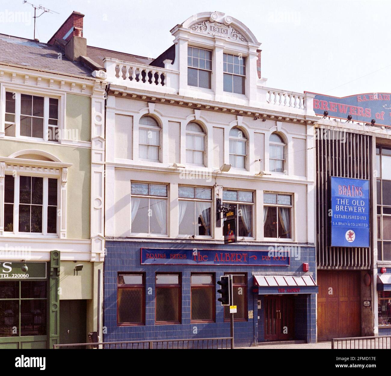The Albert Pub, St Mary St., Cardiff, 1989 Stock Photo - Alamy