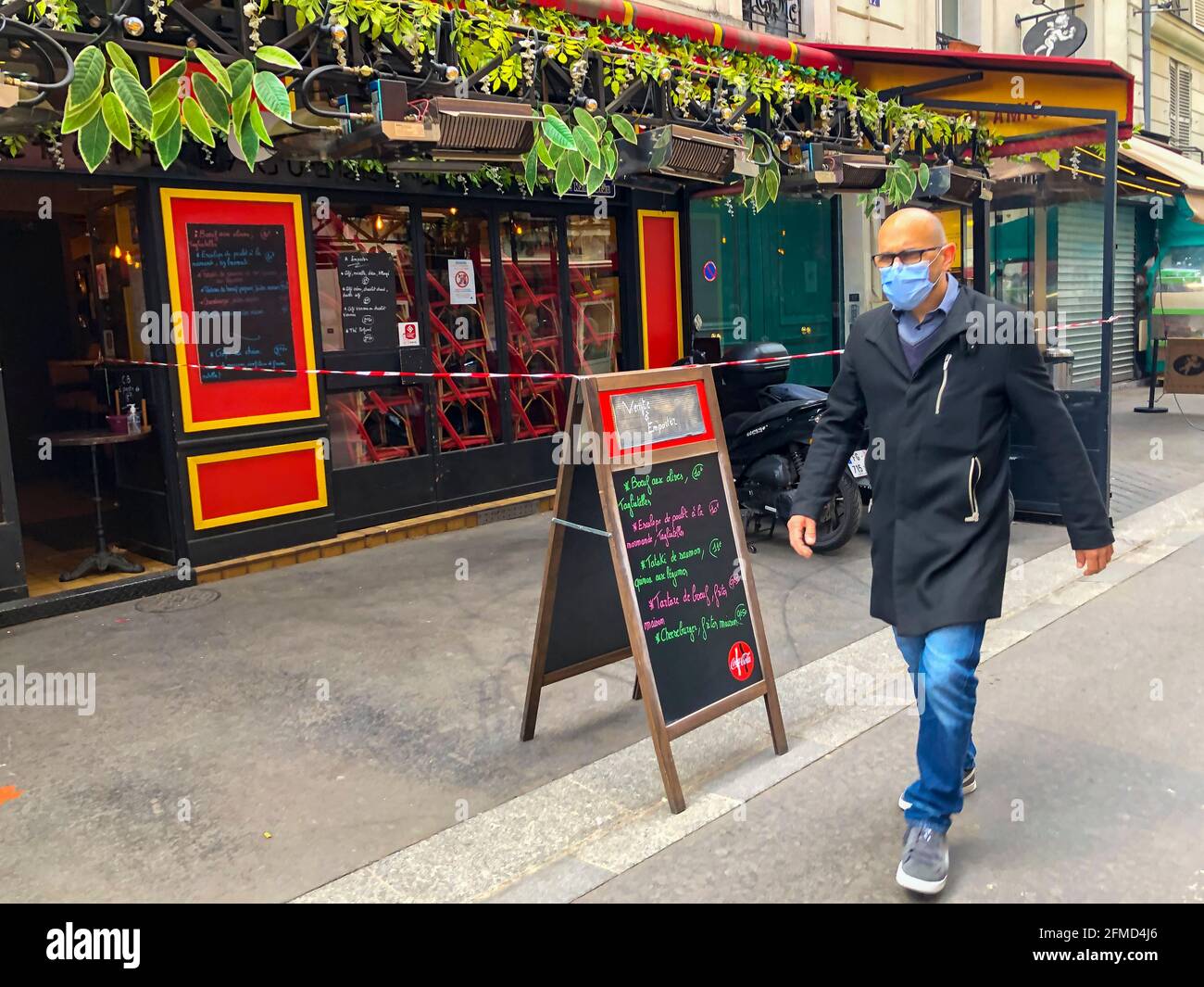 Restaurat france hi-res stock photography and images - Alamy