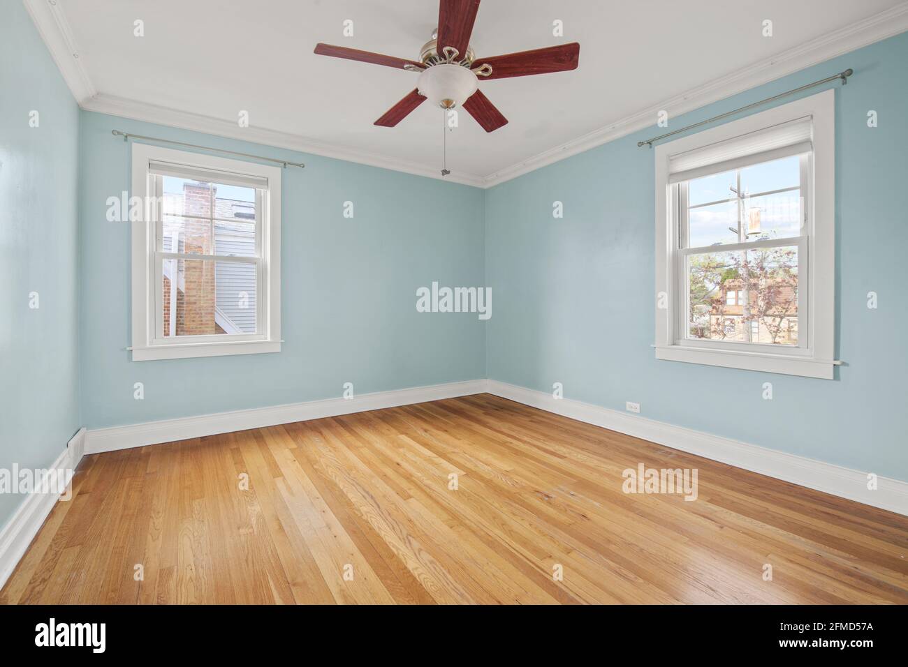 Minimal home interior hi-res stock photography and images - Alamy