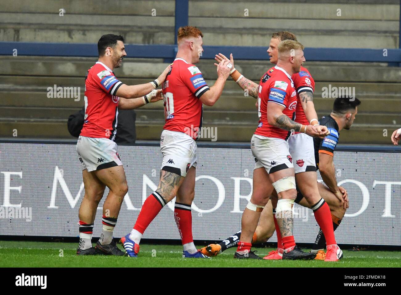 Salford red devils rugby team hi-res stock photography and images - Alamy