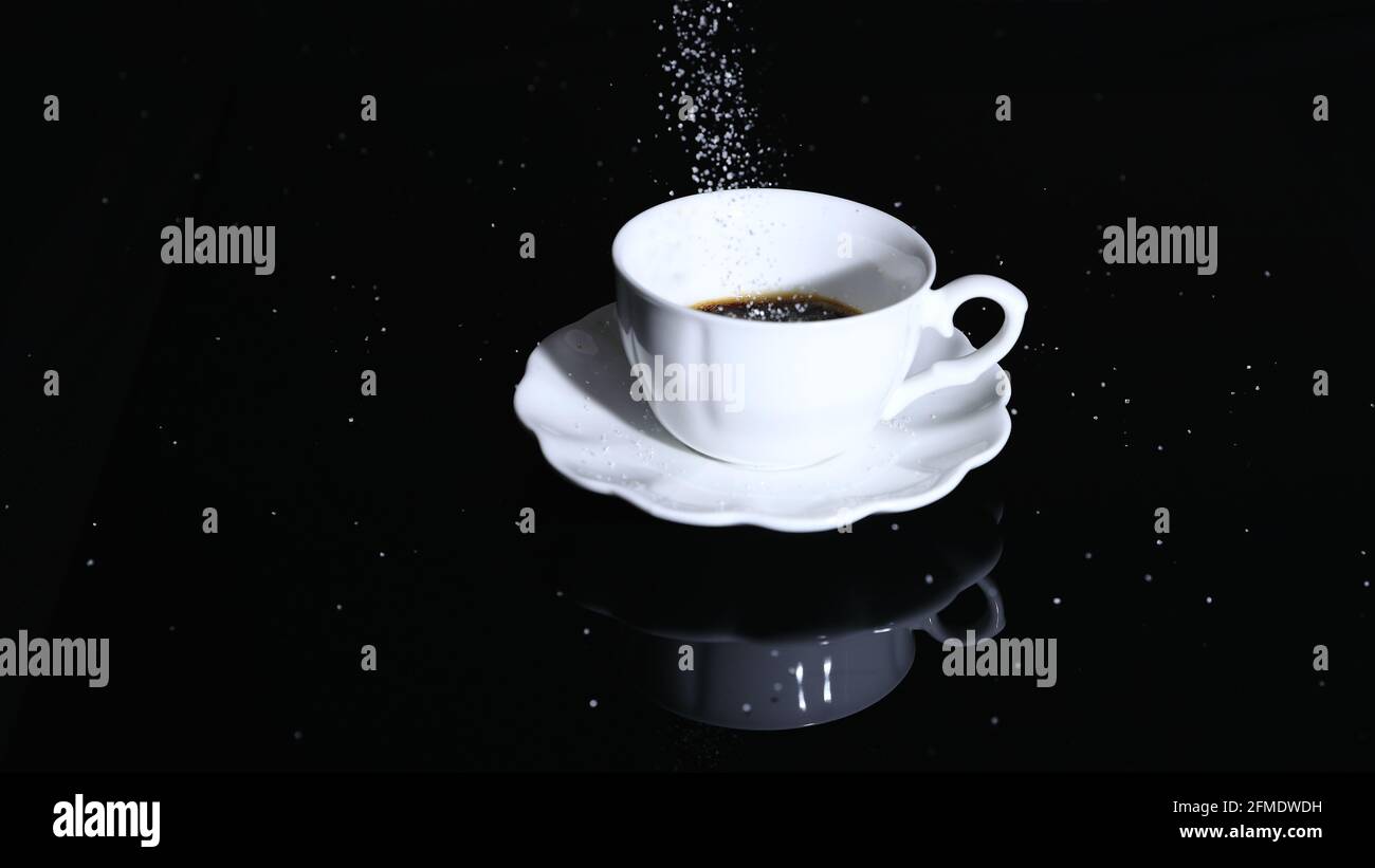 Sugar poured hi-res stock photography and images - Alamy
