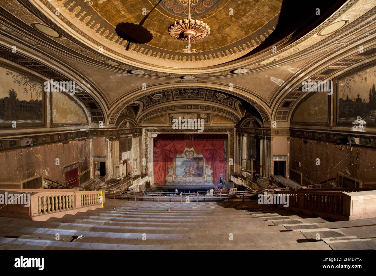 Abandoned movie theatre interior hi-res stock photography and images ...
