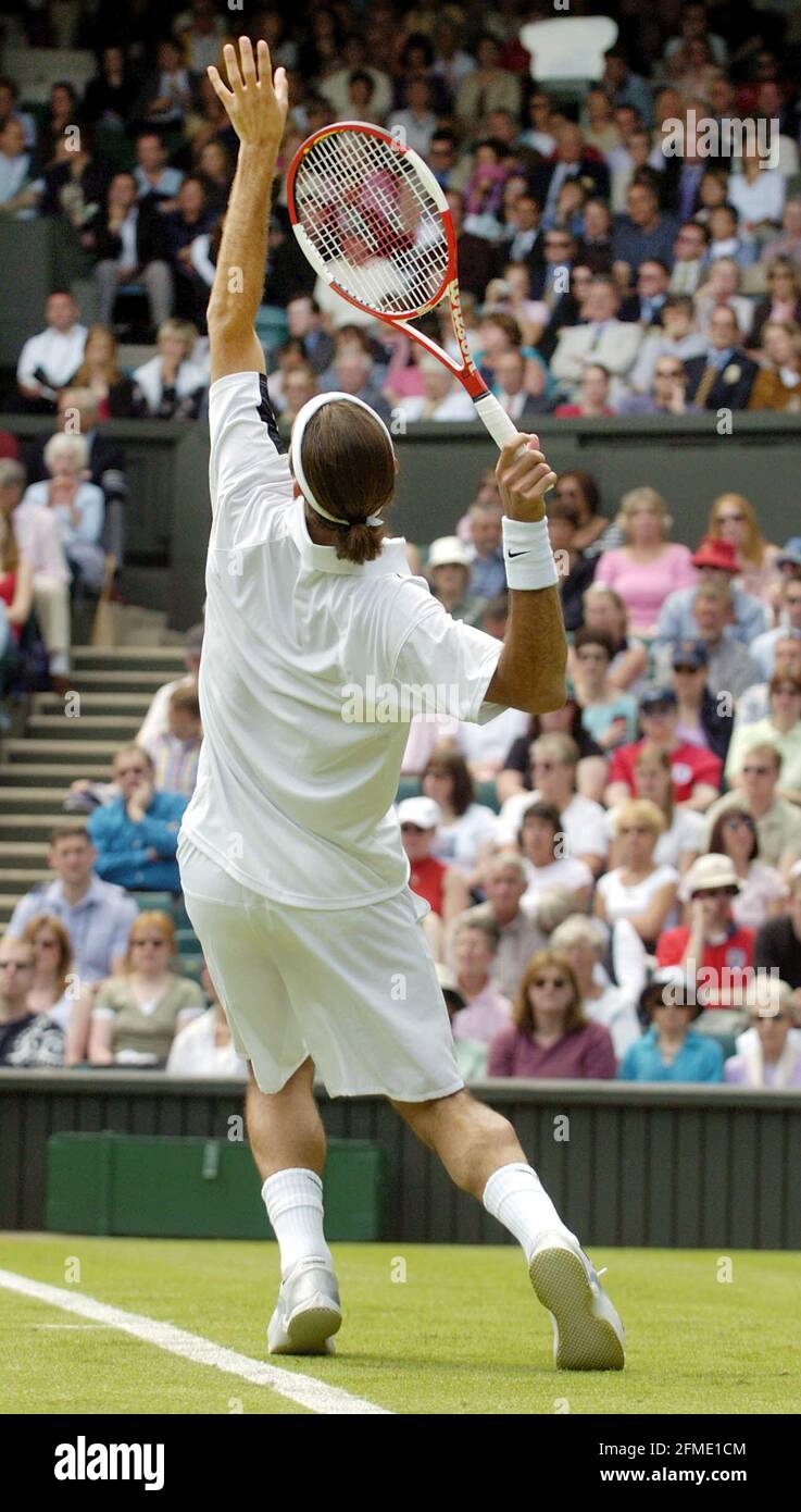 R federer hi-res stock photography and images - Alamy