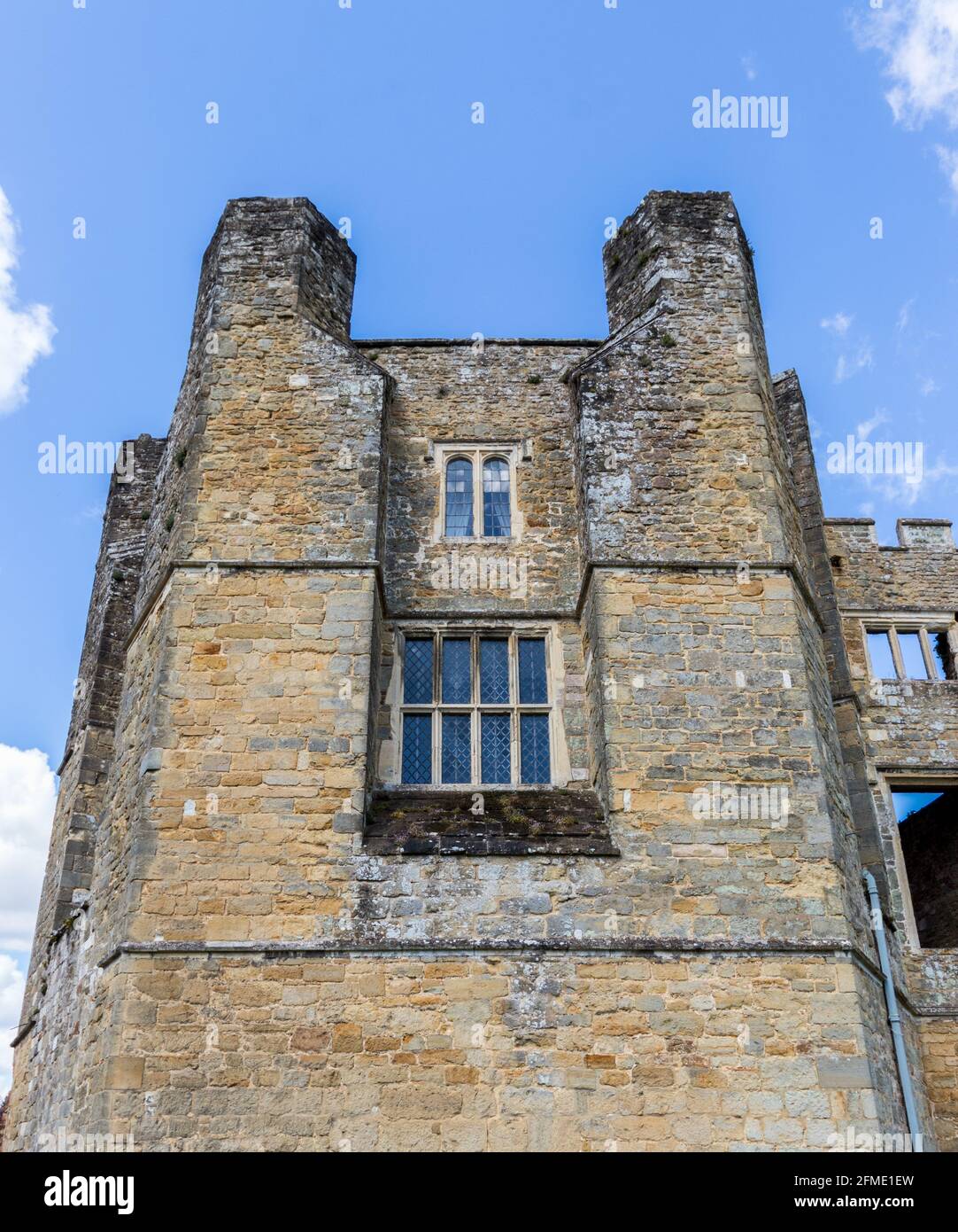 The ruins of Cowdray House, Midhurst, West Sussex, UK Stock Photo - Alamy