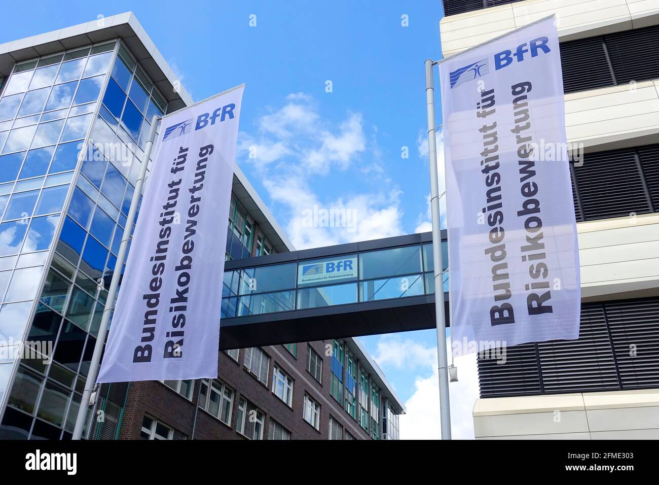 Federal institute for risk assessment hi-res stock photography and ...