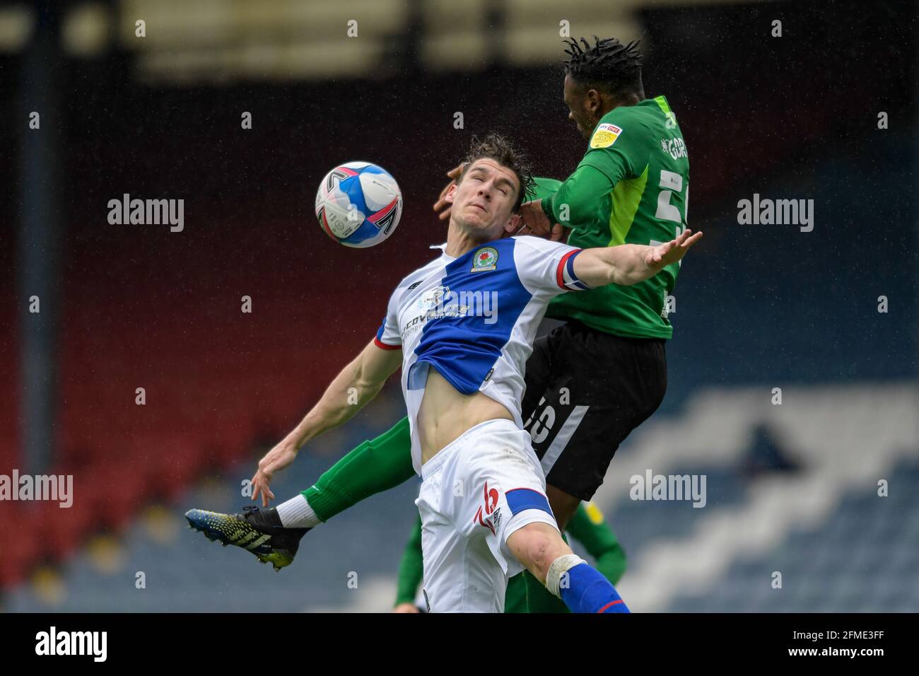 Darragh Lenihan #26 of Blackburn Rovers and Nico Gordon #50 of ...