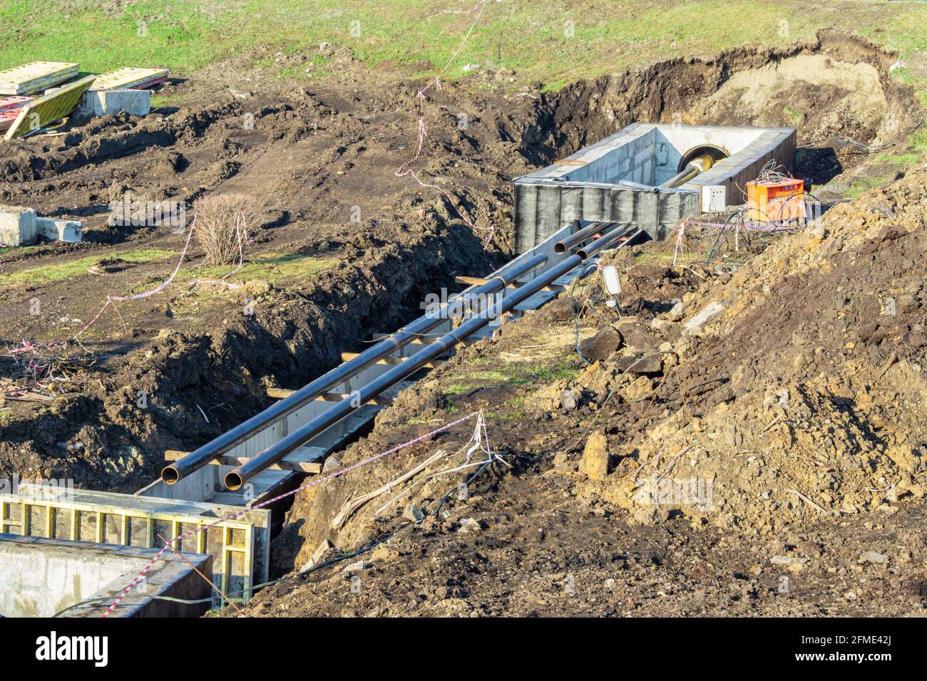 Soil waterproofing hi-res stock photography and images - Alamy