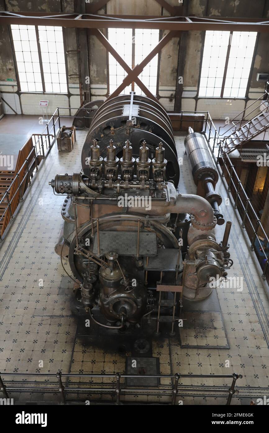 Old Engine of an old Power Plant Stock Photo - Alamy