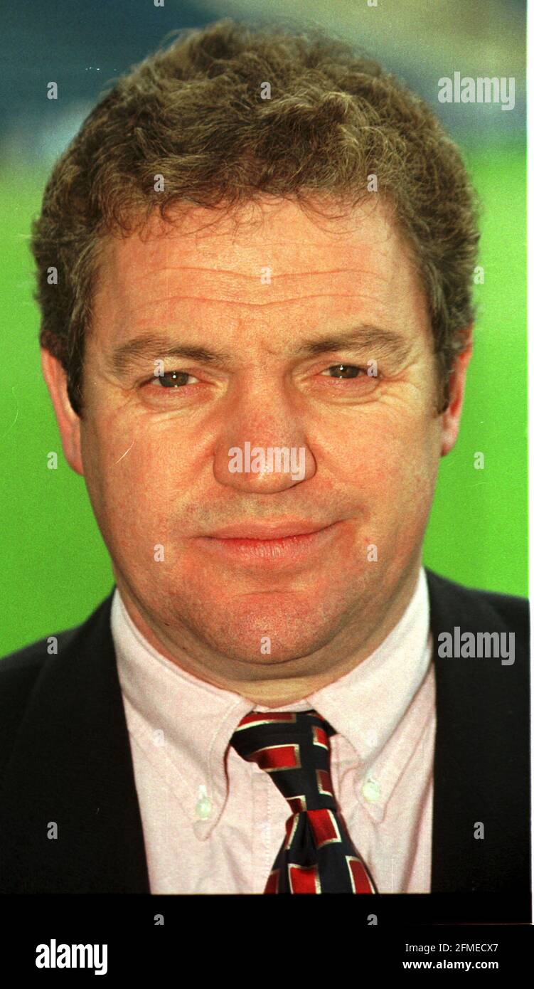 Mike burton hi-res stock photography and images - Alamy