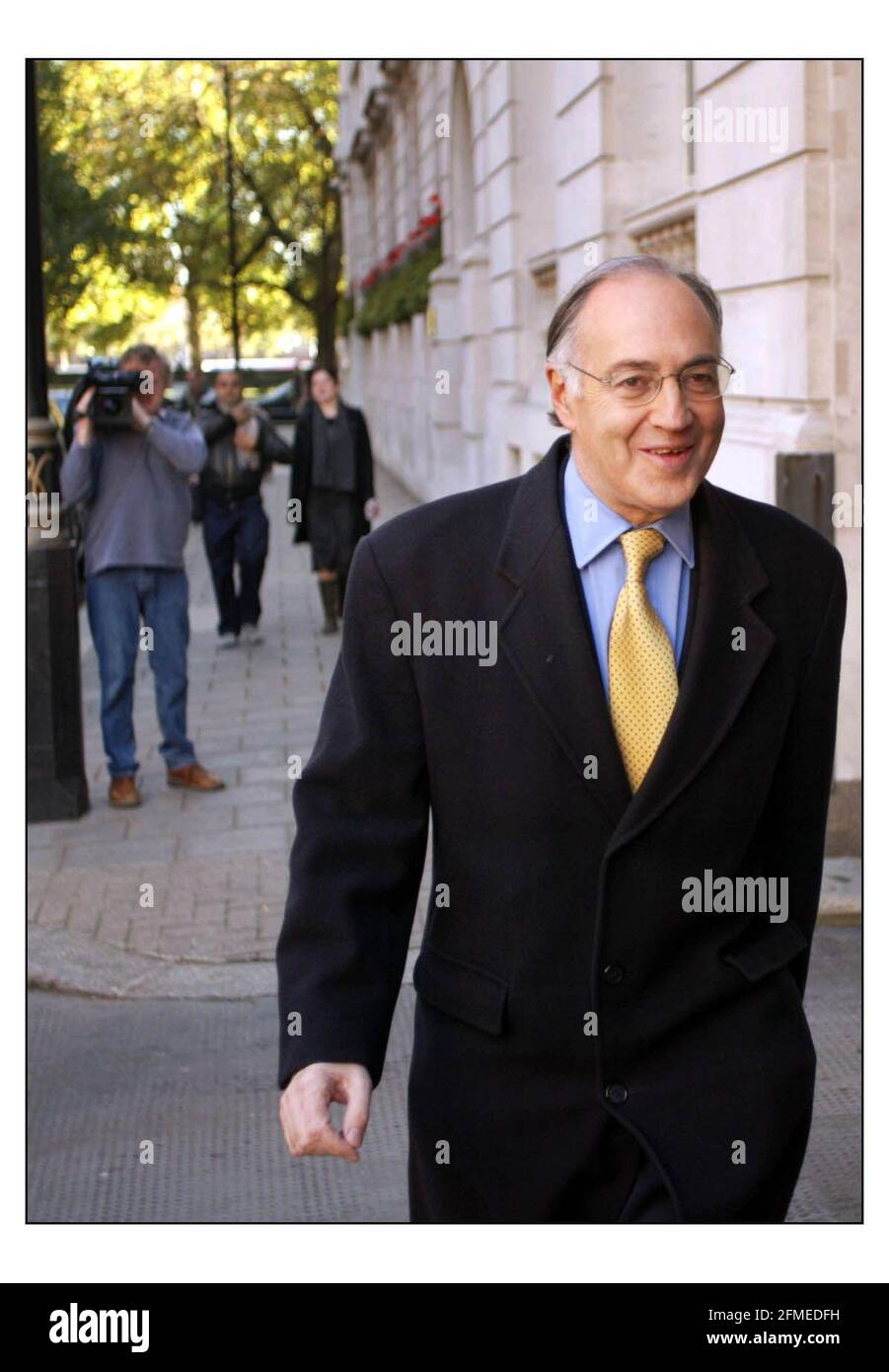 Michael Howard Leaves Millbank Studios after TV interviews.pic David ...