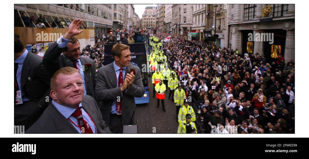 The England World Champion squad on their VICTORY parade through the ...