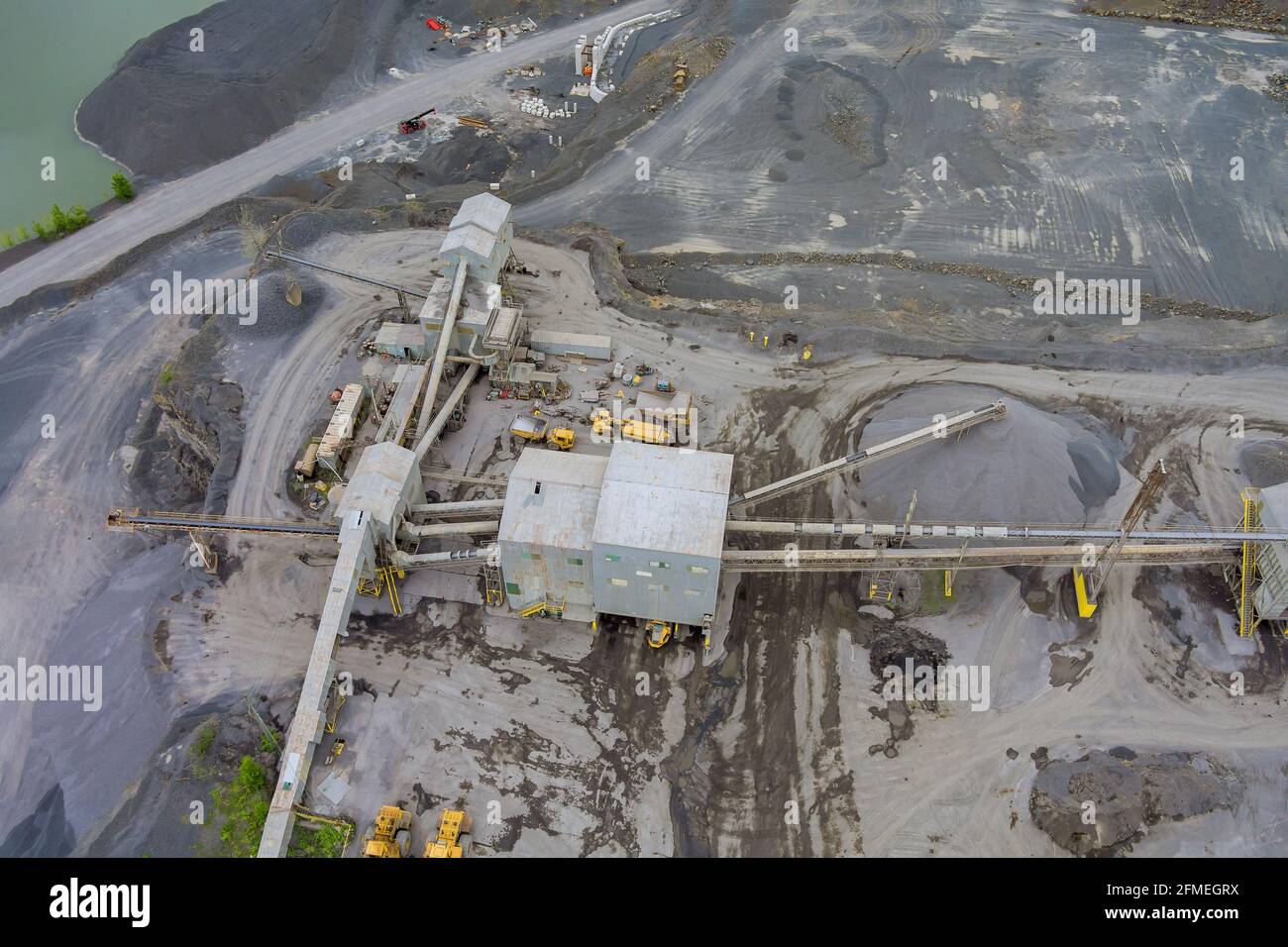Gravel pit operations hi-res stock photography and images - Alamy