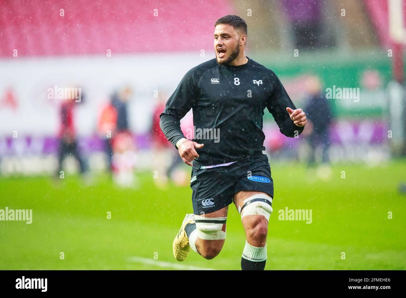 Ethan roots hi-res stock photography and images - Alamy