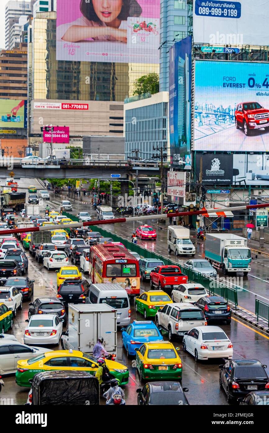 Big City Traffic Jam Cars High Resolution Stock Photography and Images ...