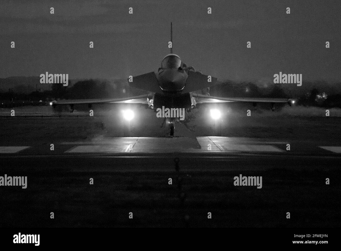 Raf typhoon eurofighter jet airplane Black and White Stock Photos ...