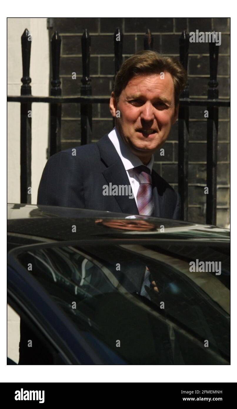 Reshuffle alan hi-res stock photography and images - Alamy