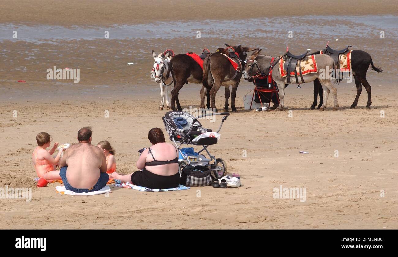 Blackpool Beach.17 August 2002 photo Andy Paradise Stock Photo - Alamy