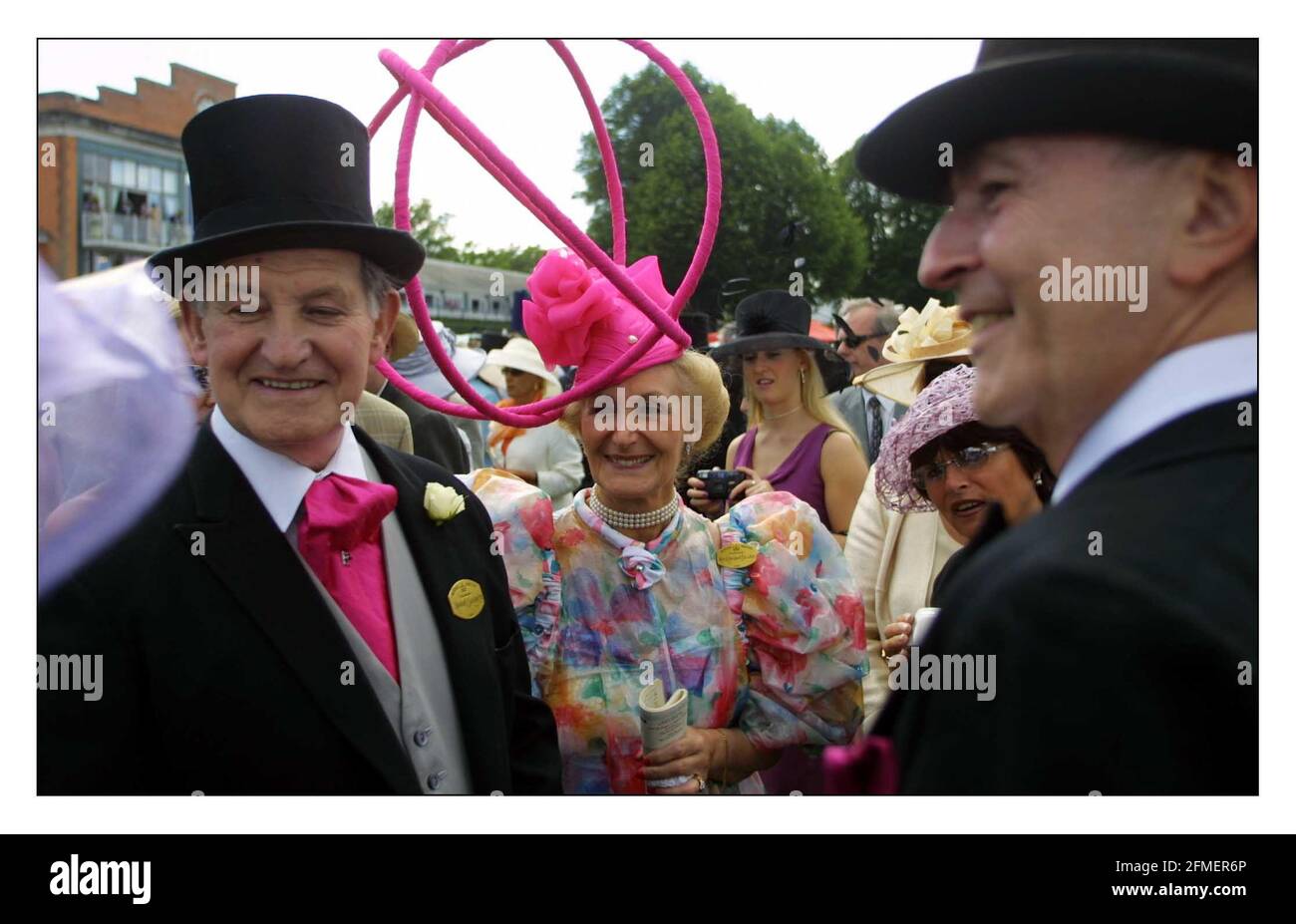 Ascot silly hi-res stock photography and images - Alamy