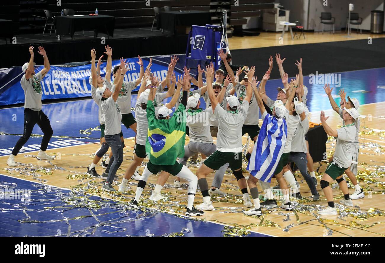 May 8, 2021 - The Hawaii Rainbow Warriors celebrate their victory by ...