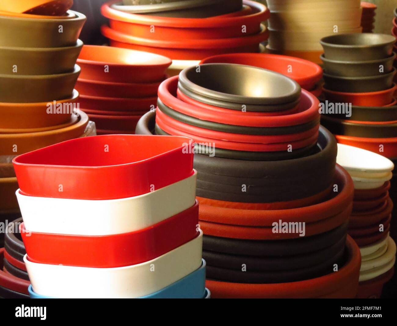 A stacked of plastic basins in different sizes Stock Photo - Alamy