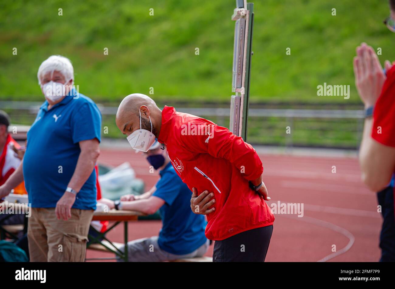 Julian Howard (LGR) is a helper at the event. GES/Athletics/1st ...