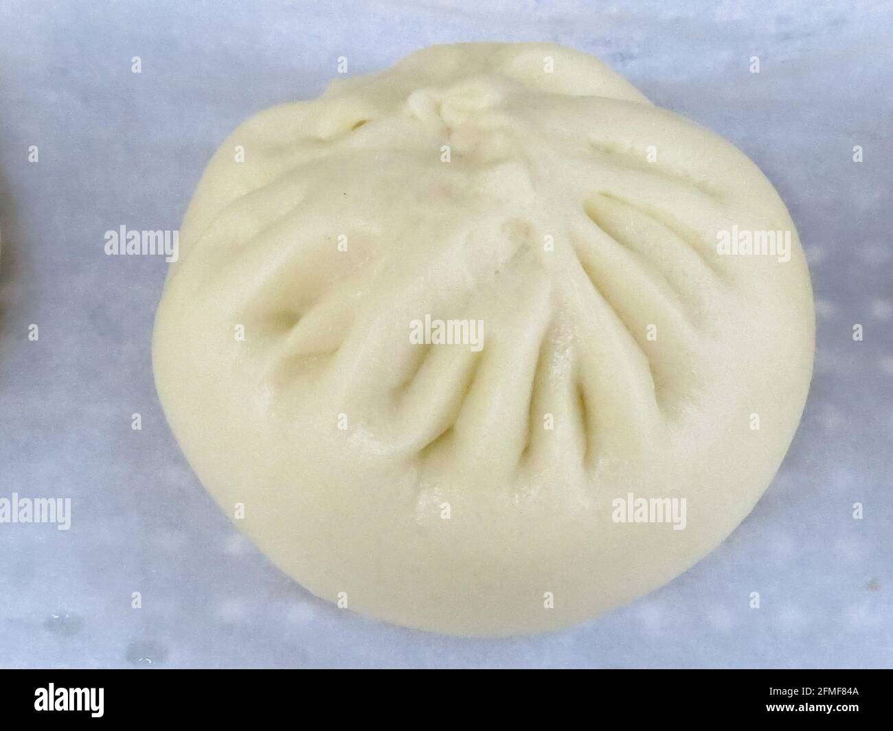 Siopao hi-res stock photography and images - Alamy