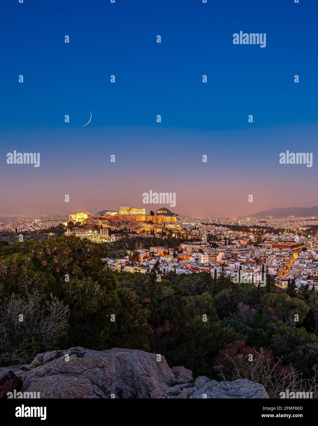 Athens at night Stock Photo - Alamy