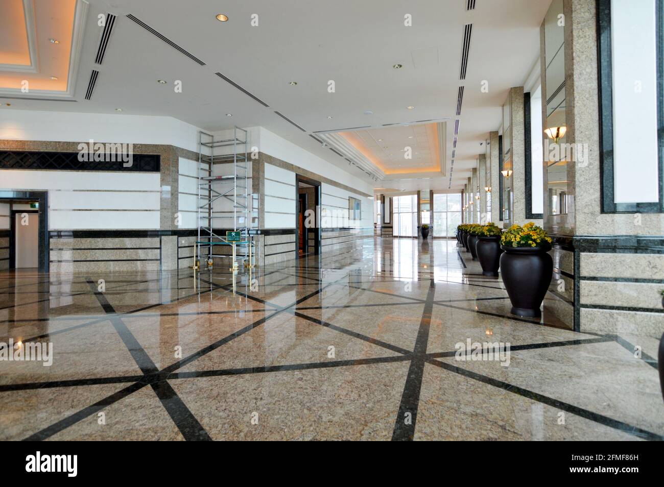 Sky lobby in Central Plaza, Wan Chai, Hong Kong Stock Photo - Alamy