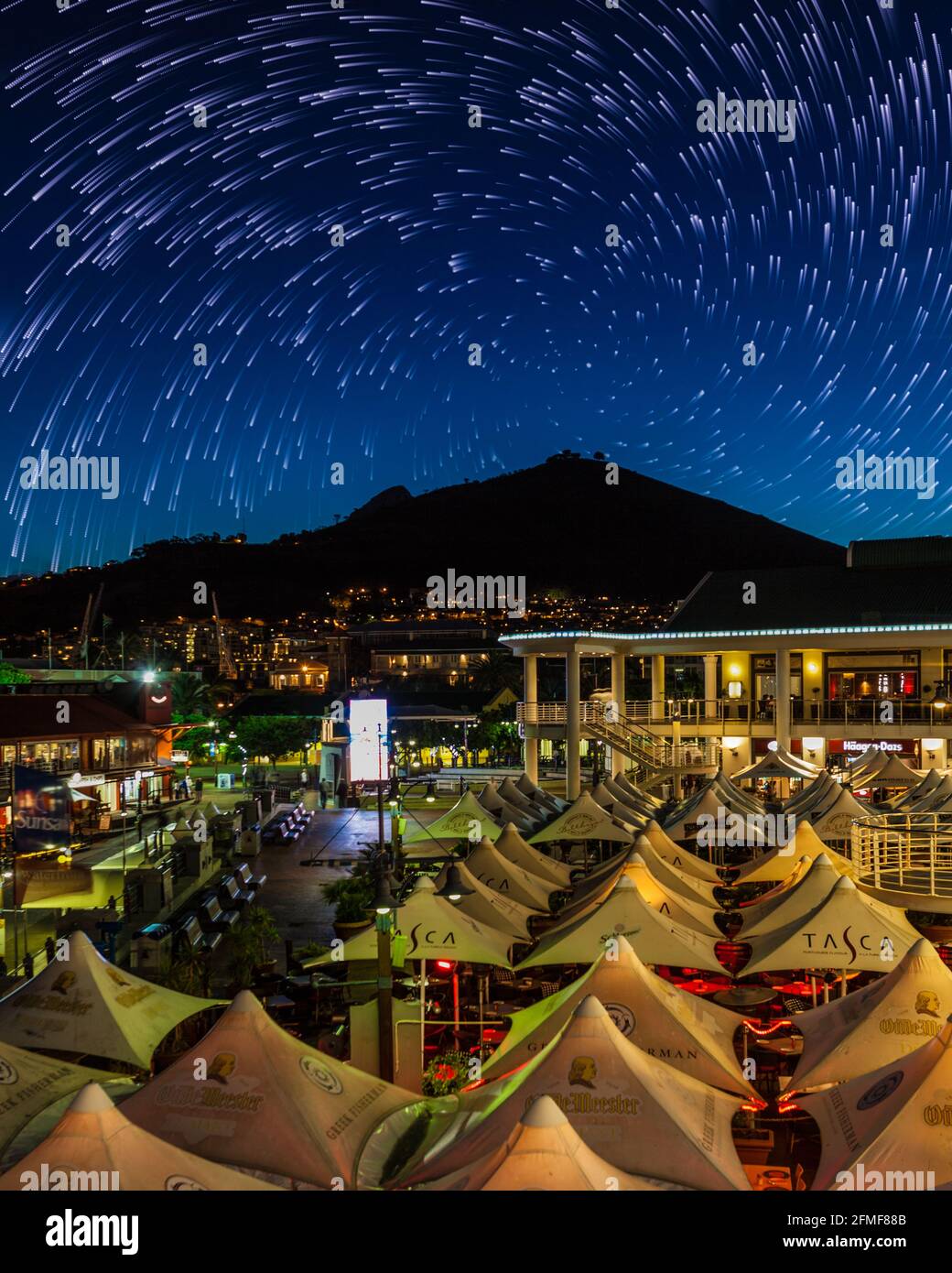 Beautiful scenic view table mountain hi-res stock photography and ...