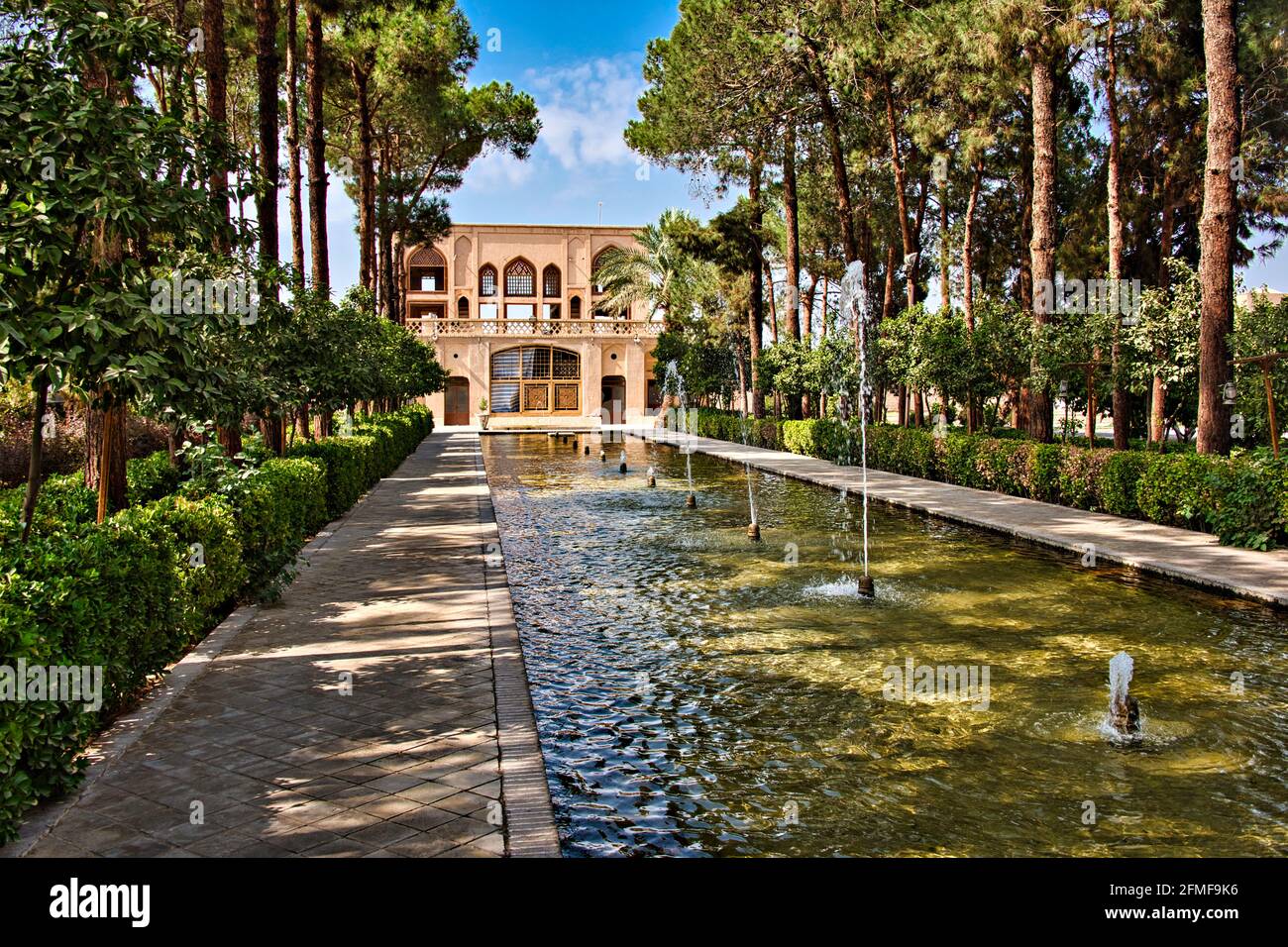 Bagh-e Dowlat Abad Gardens, Yazd, Iran Stock Photo - Alamy