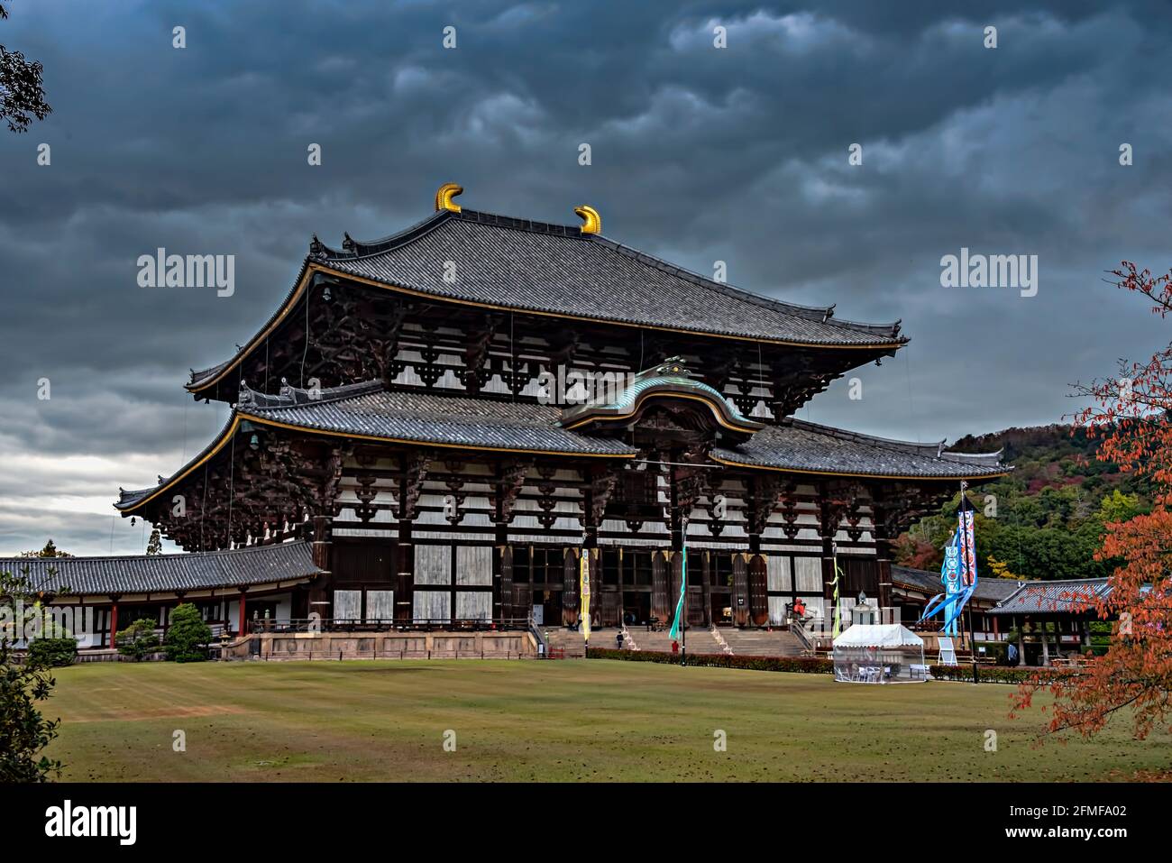 Great buddha of todaiji temple hi-res stock photography and images - Alamy