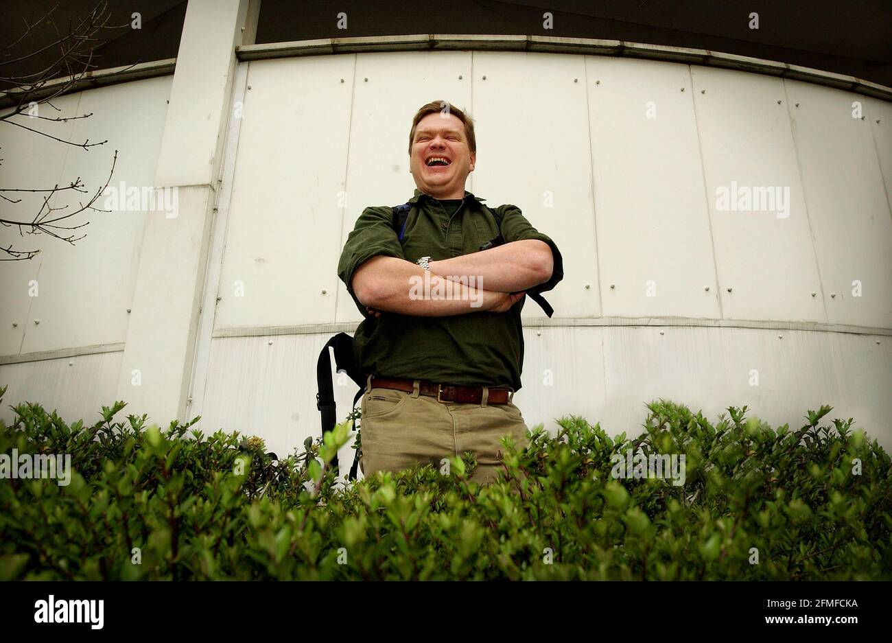 Ray mears hi-res stock photography and images - Alamy