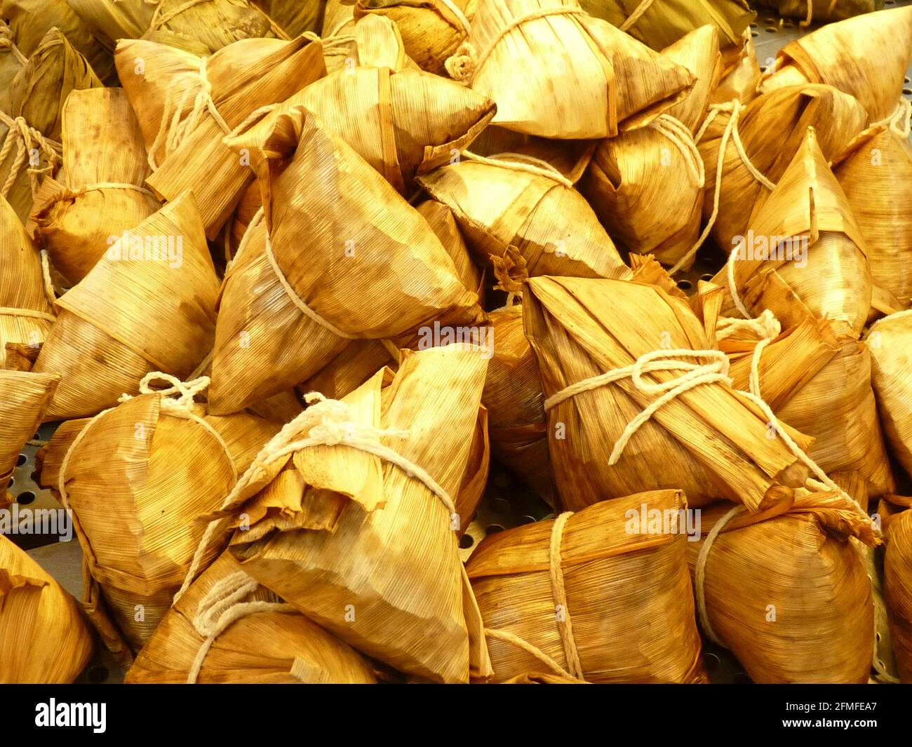 Tamale traditional food cuisine hi-res stock photography and images - Alamy
