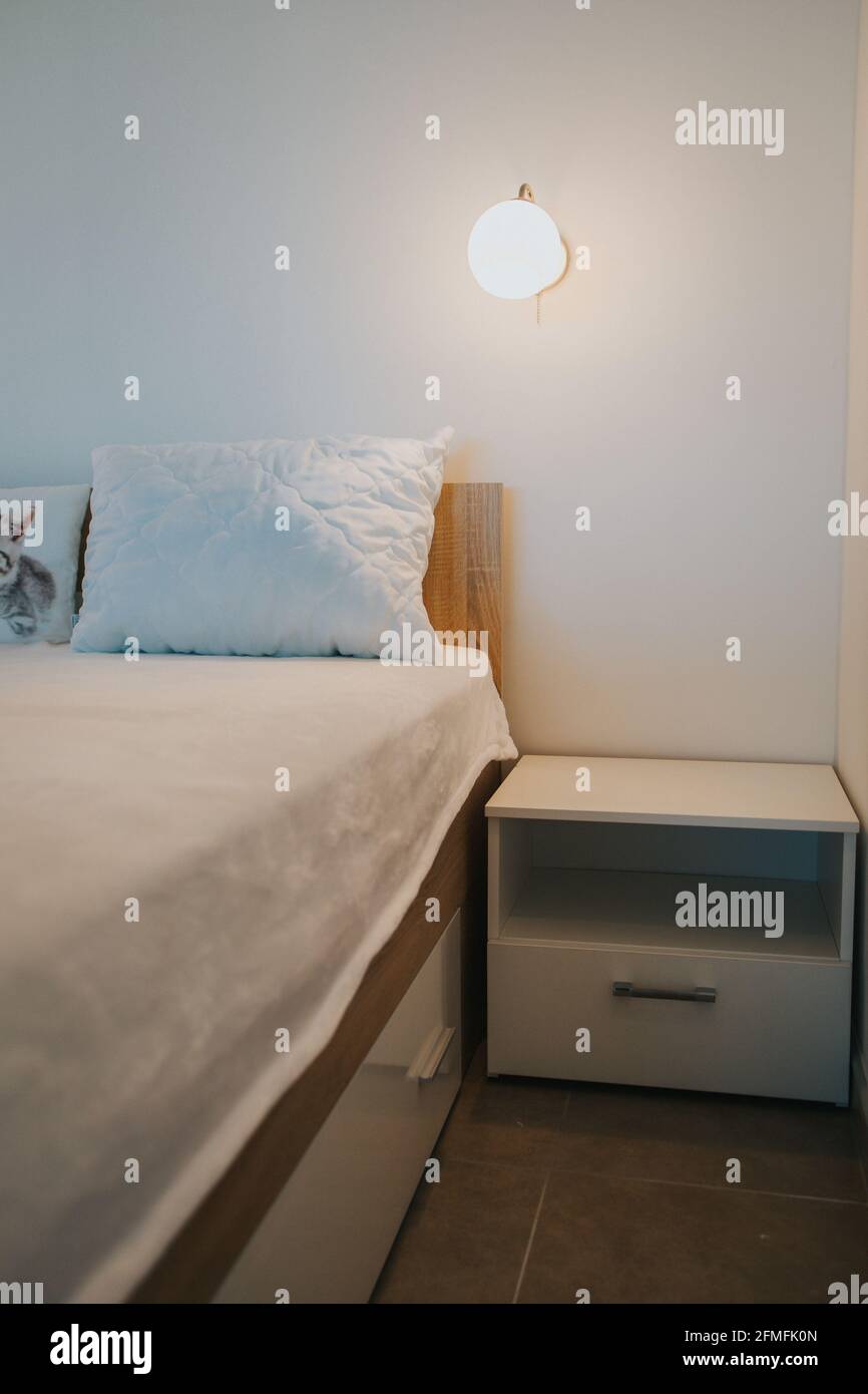 Duvet vertical texture textile hi-res stock photography and images - Alamy