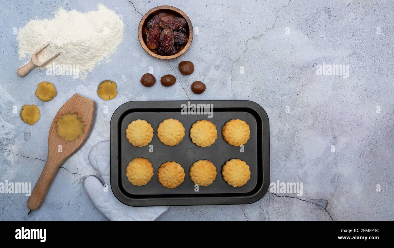 Eid biscuits hi-res stock photography and images - Alamy