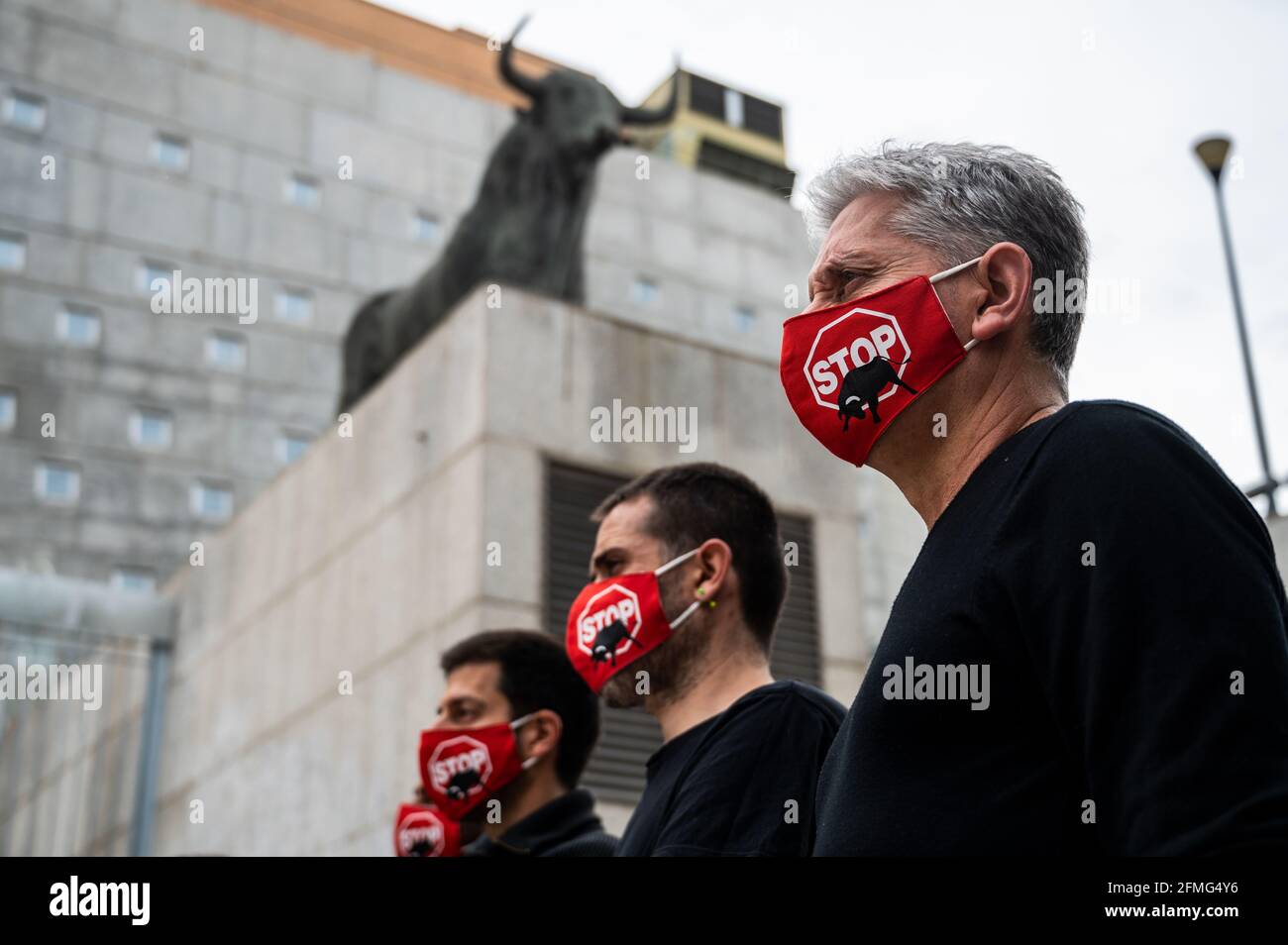 Animal face masks hi-res stock photography and images - Alamy