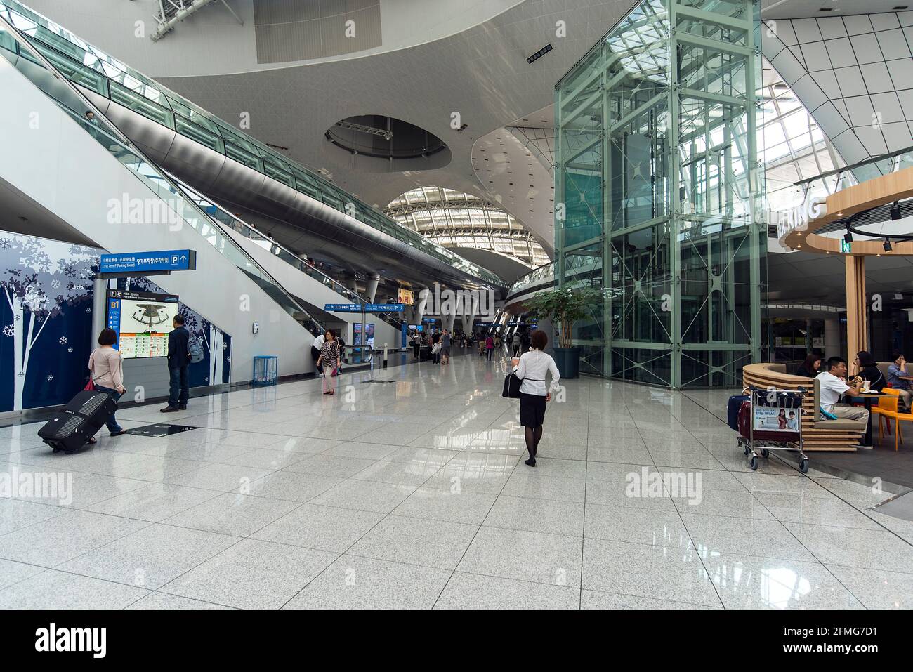 Seoul incheon international airport hi-res stock photography and images ...