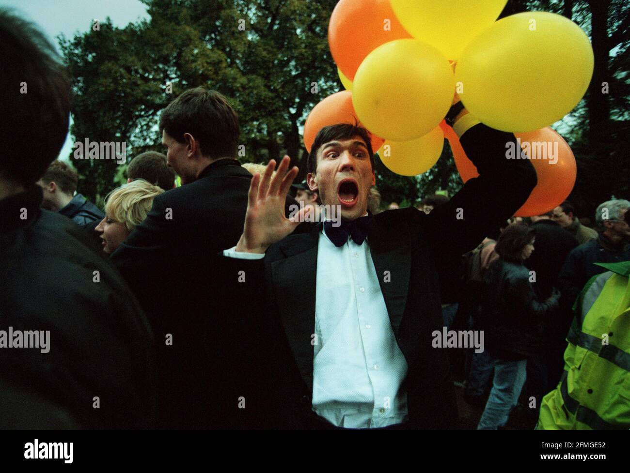 Oxford University Students May Day Celebrations May 1998 Stock Photo ...
