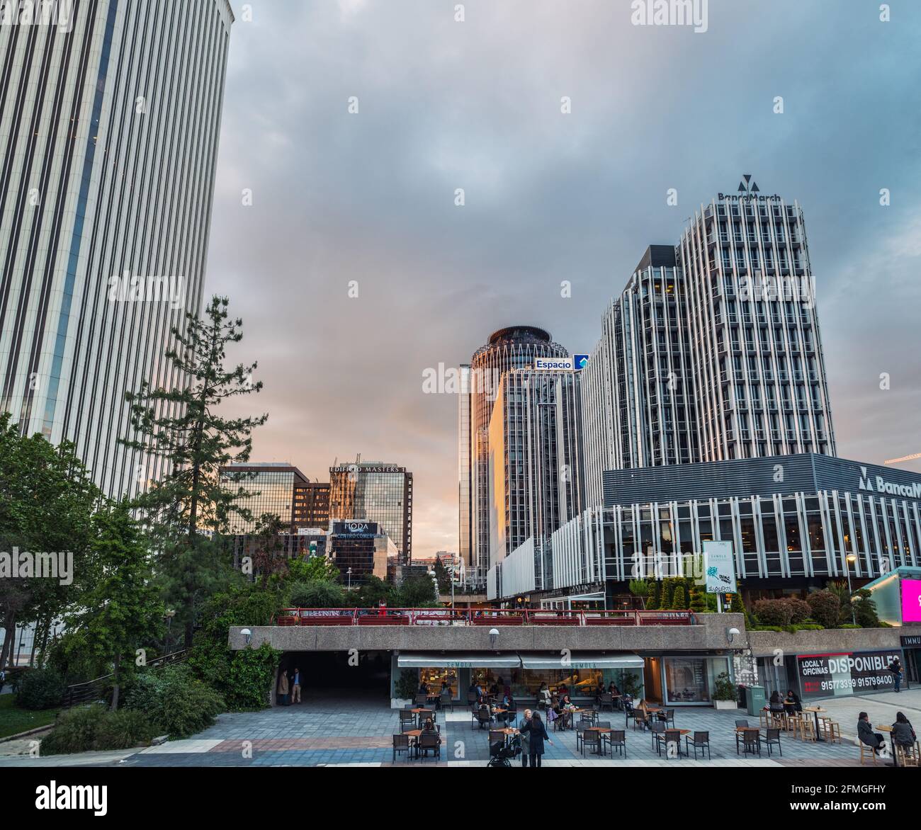 Torre picasso azca hi-res stock photography and images - Alamy