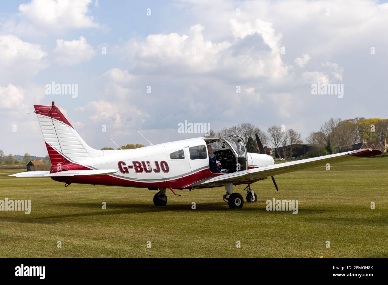 Piper PA-28 Cherokee (G-BUJO) at Shuttleworth, Old Warden Aerodrome ...