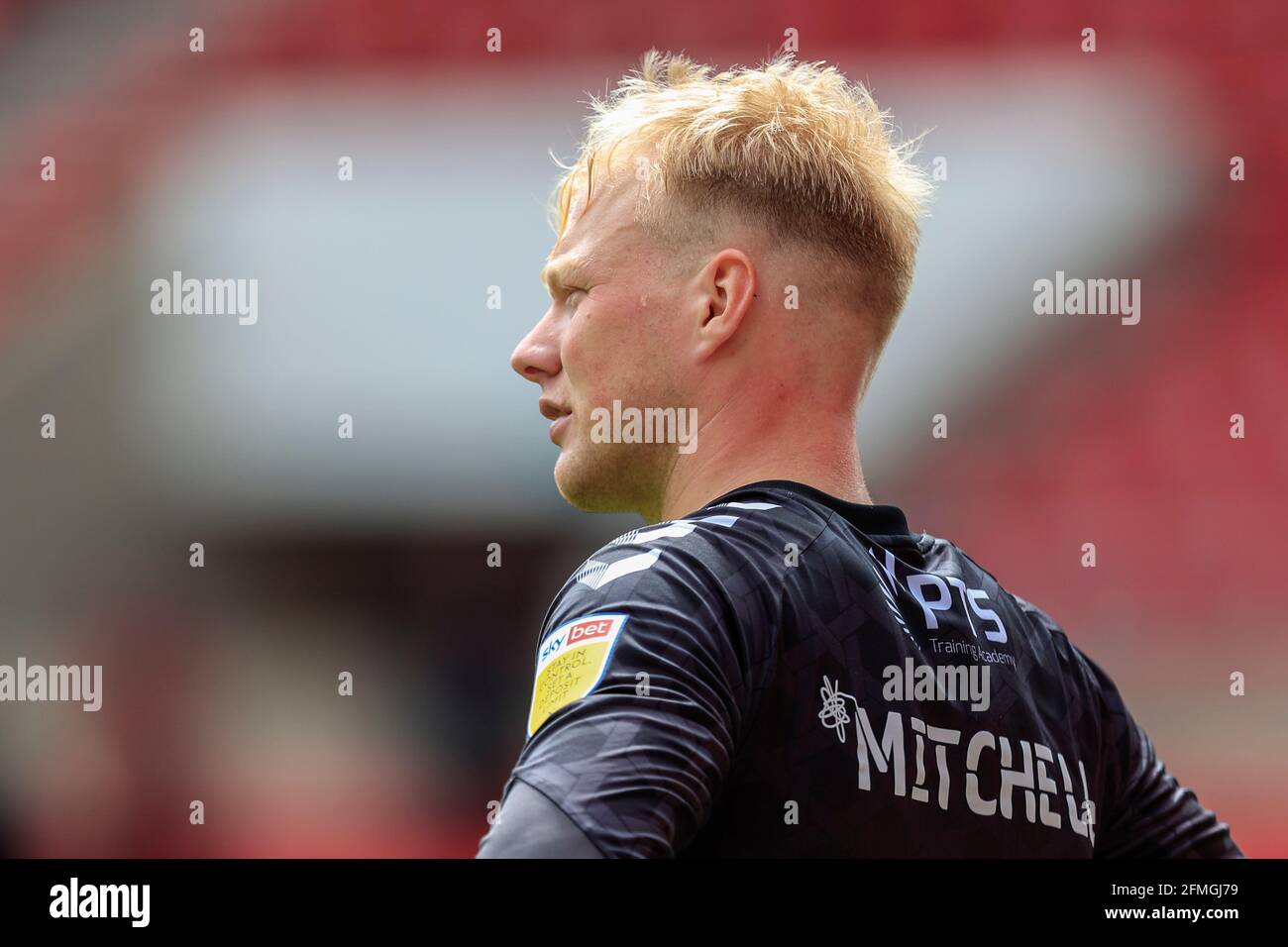 Jonathan mitchell hi-res stock photography and images - Alamy