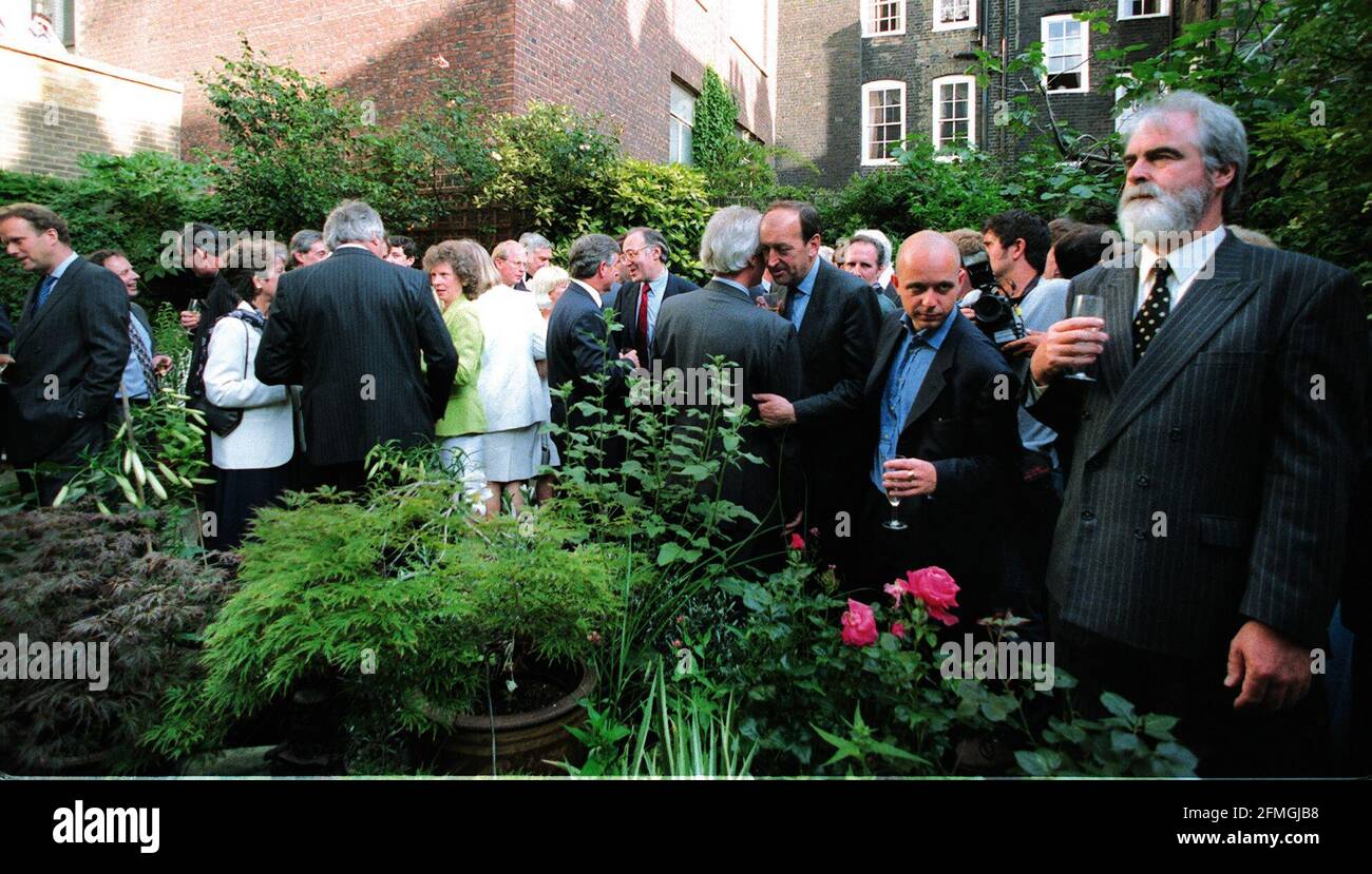 Michael Howard MP Conservative Party leadership campaign party Stock ...